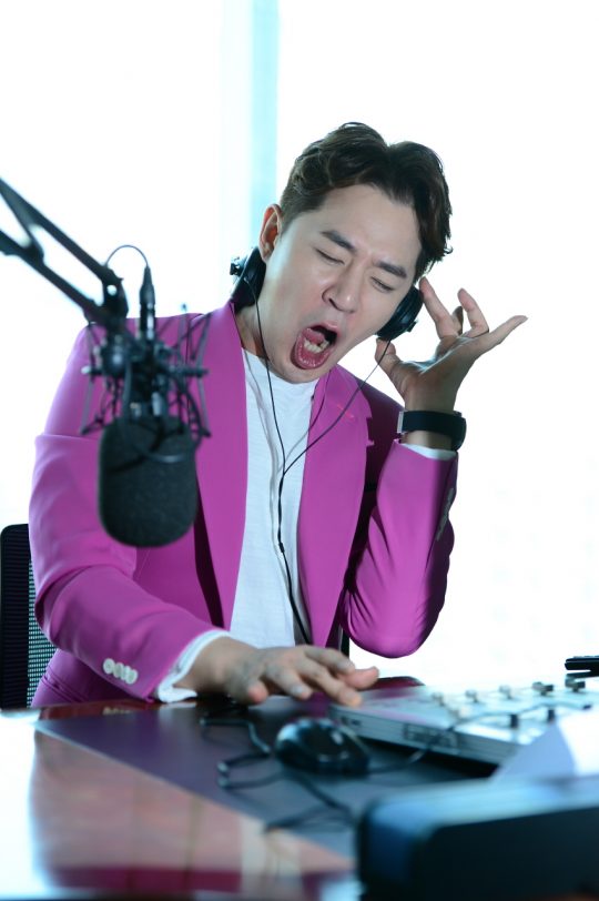 SBS파워FM DJ붐의 붐붐파워신설 | 텐아시아
