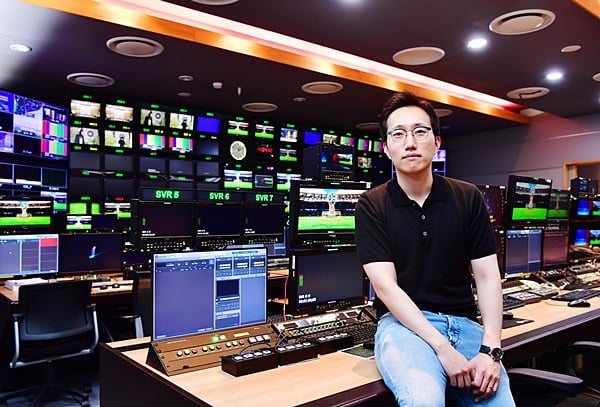 직업의 세계 스포츠는 예측 불가능한 점이 매력…지식과 순발력이 스포츠PD의 중요한 역량이죠 김병철 MBC스포츠 PD │ 매거진한경