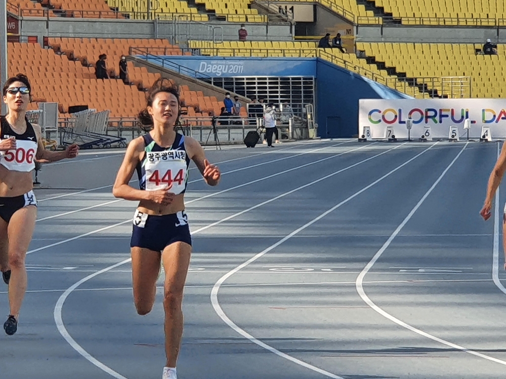 '여자 100m 일인자' 강다슬 "한국기록 넘고, AG서 경쟁력 있게"