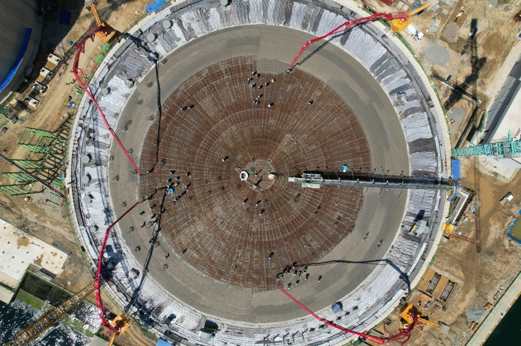 높이 55m·지름 88m 거대 LNG 탱크…SK가스 미래 비전 담는다 | 한국경제