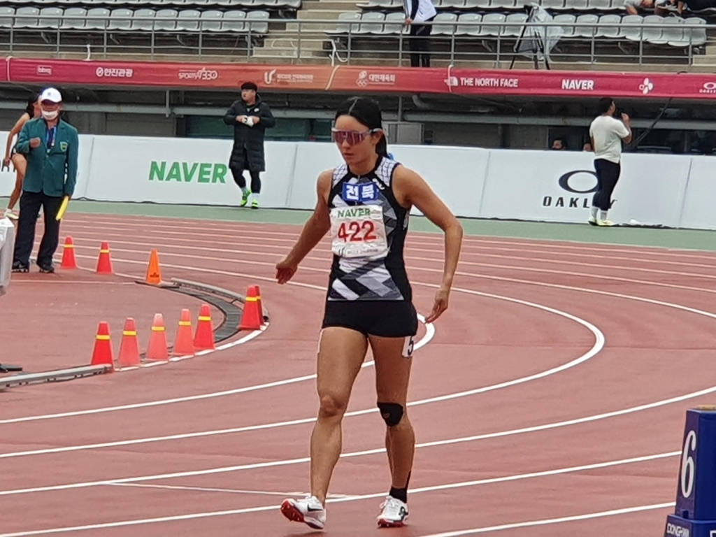 올해만 400m 8번 우승 김지은 밑바닥 찍고 올라온 기분 | 한국경제
