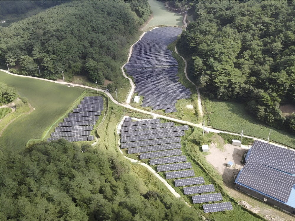 SK이터닉스 40MW 규모 태양광 직접전력거래계약 체결 │ 매거진한경