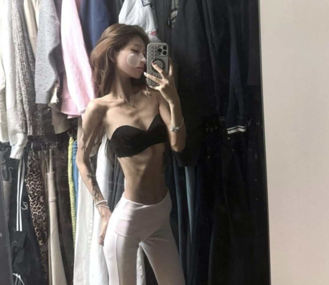 '41kg' 최준희, 갈비뼈 다 보이는 '뼈말라'에 걱정…"살 호로록 빠져"