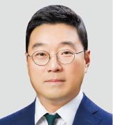 PEF 업계에 부는 세대교체 바람…1970~1980년대생 전면에 | 한국경제